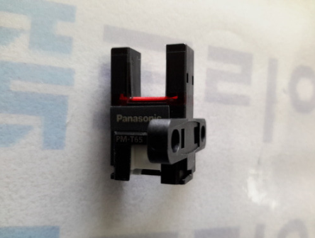 [PANASONIC] U-shaped Micro Photoelectric Sensor PM-T65 — Mechatalk